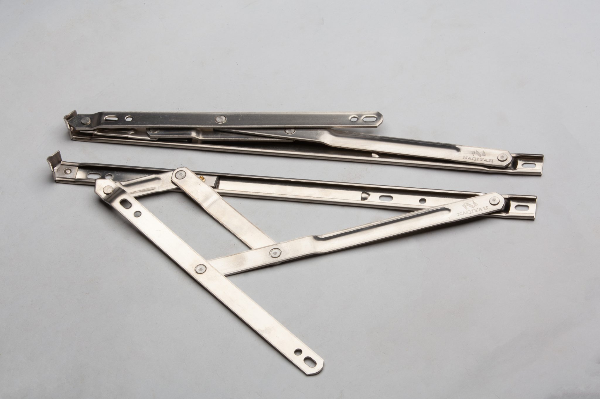 HEAVY DUTY STAINLESS STEEL PROJECTING ARMS - Naqiyah