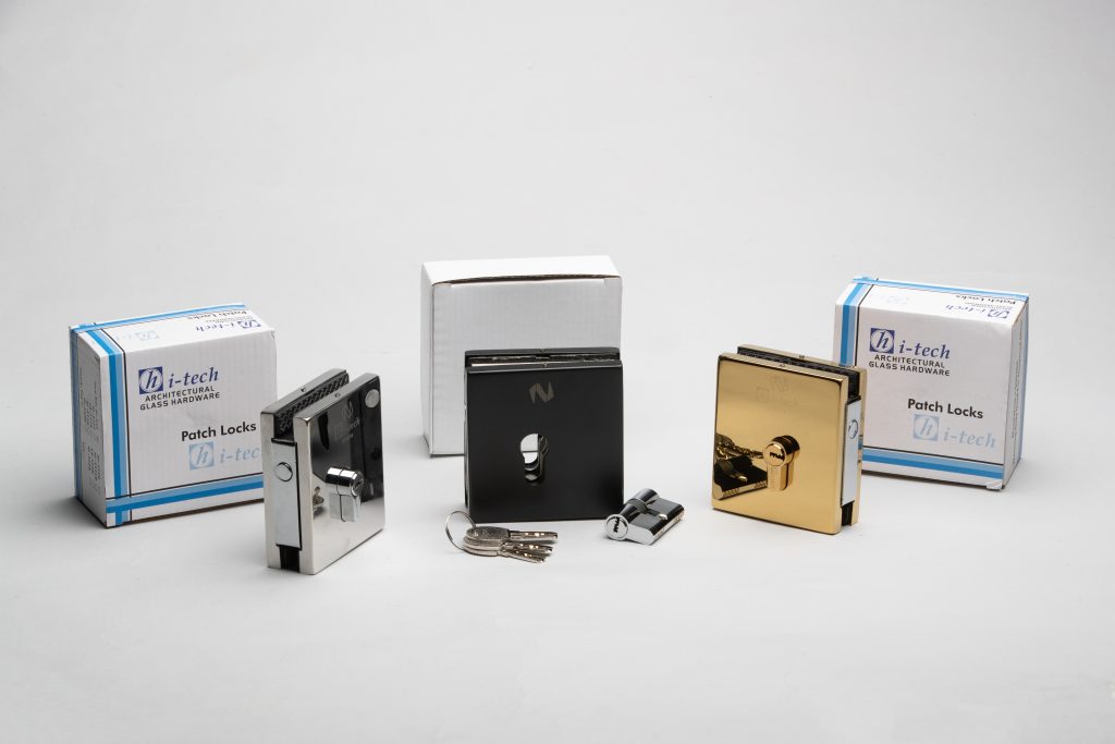 FRAMELESS DOOR CENTRE LOCK (MALE) - Naqiyah