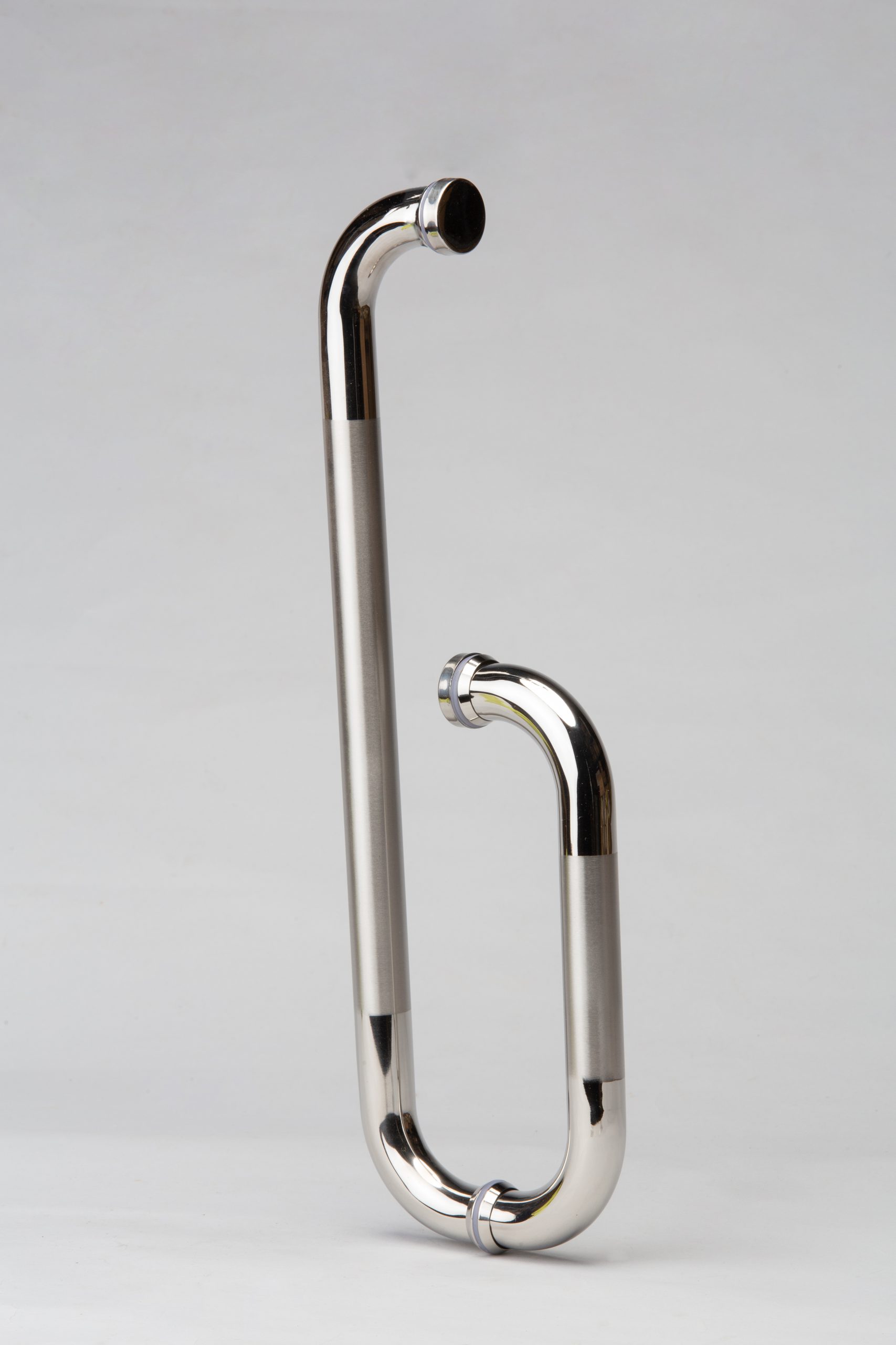 FRAMELESS SHOWER G-HANDLE (425X225) - Naqiyah