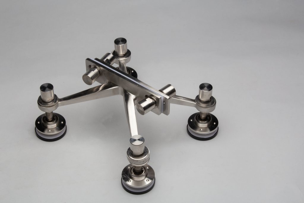 STAINLESS STEEL 4 WAY SPIDER ARM - Naqiyah