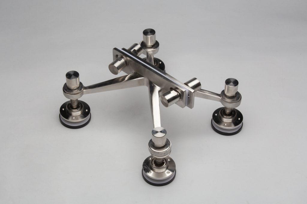 STAINLESS STEEL 4 WAY SPIDER ARM - Naqiyah