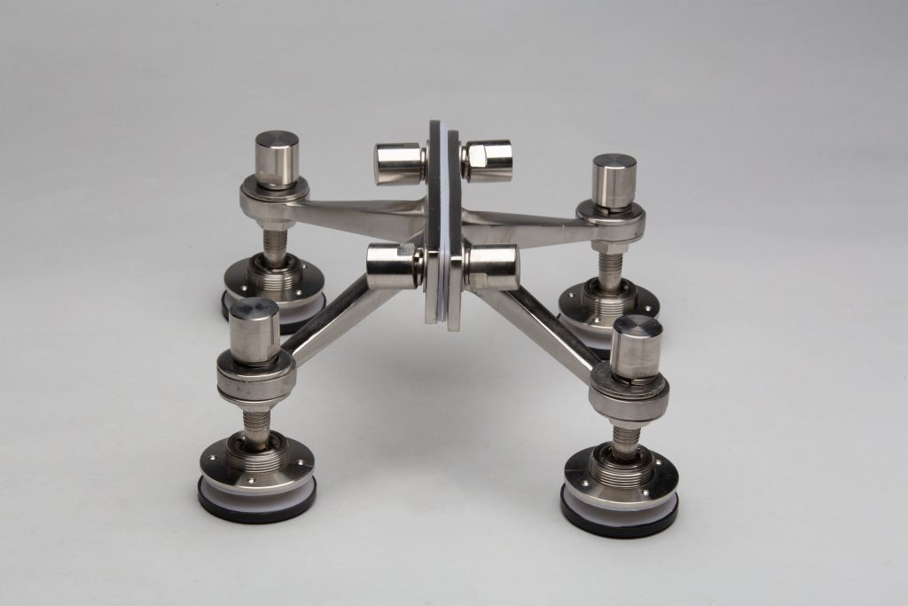 STAINLESS STEEL 4 WAY SPIDER ARM - Naqiyah