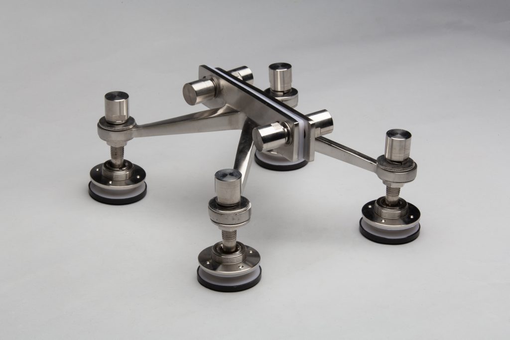 STAINLESS STEEL 4 WAY SPIDER ARM - Naqiyah
